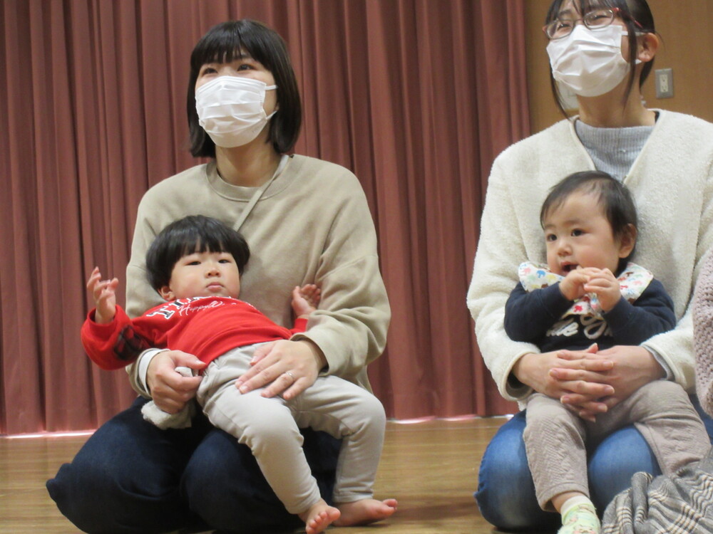 R7.12月のすまいるくらぶ♪ 『誕生会・クリスマス会』がありました♪ | 相愛保育園